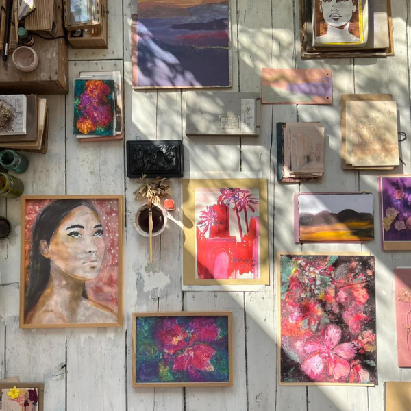 Plakat 'Floating Flowers' A4 – plint.dk